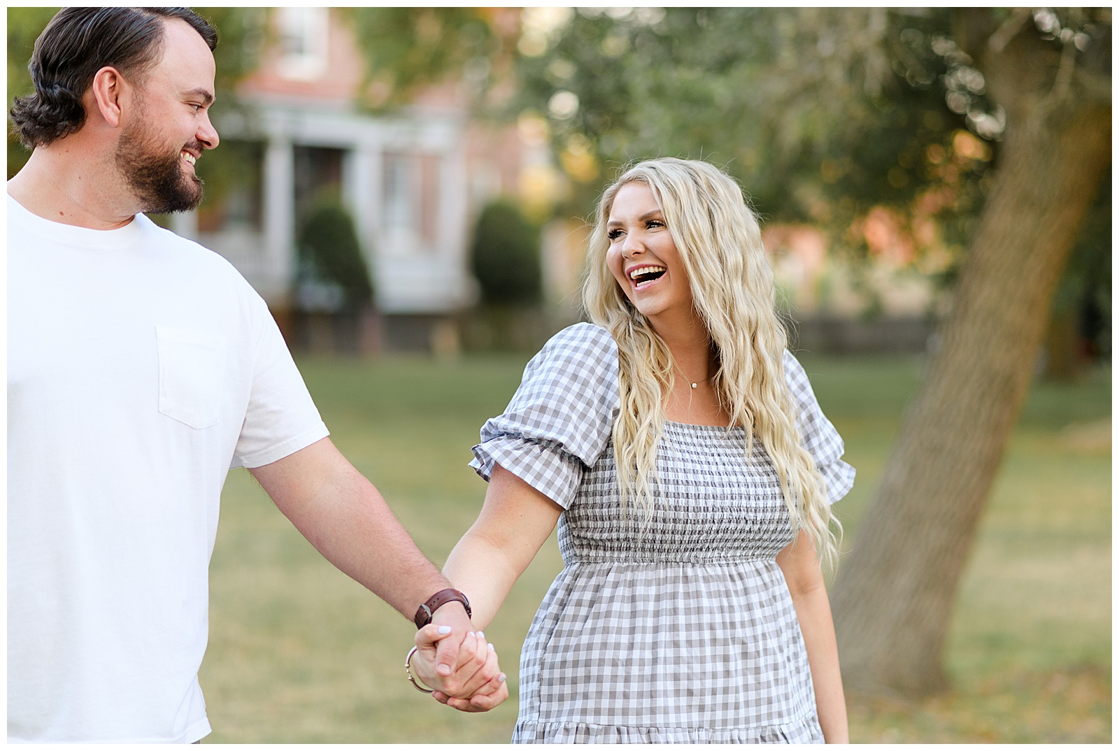 Lindsey + Tim | Maternity Session at Fort Monroe | Showit Blog